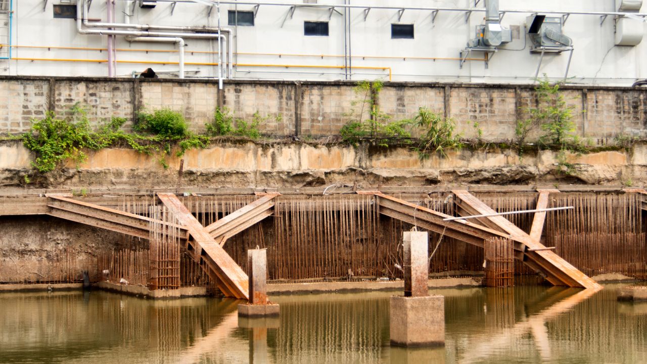 Retaining Wall Types With Pros & Cons, and Design | Structural Consultancy